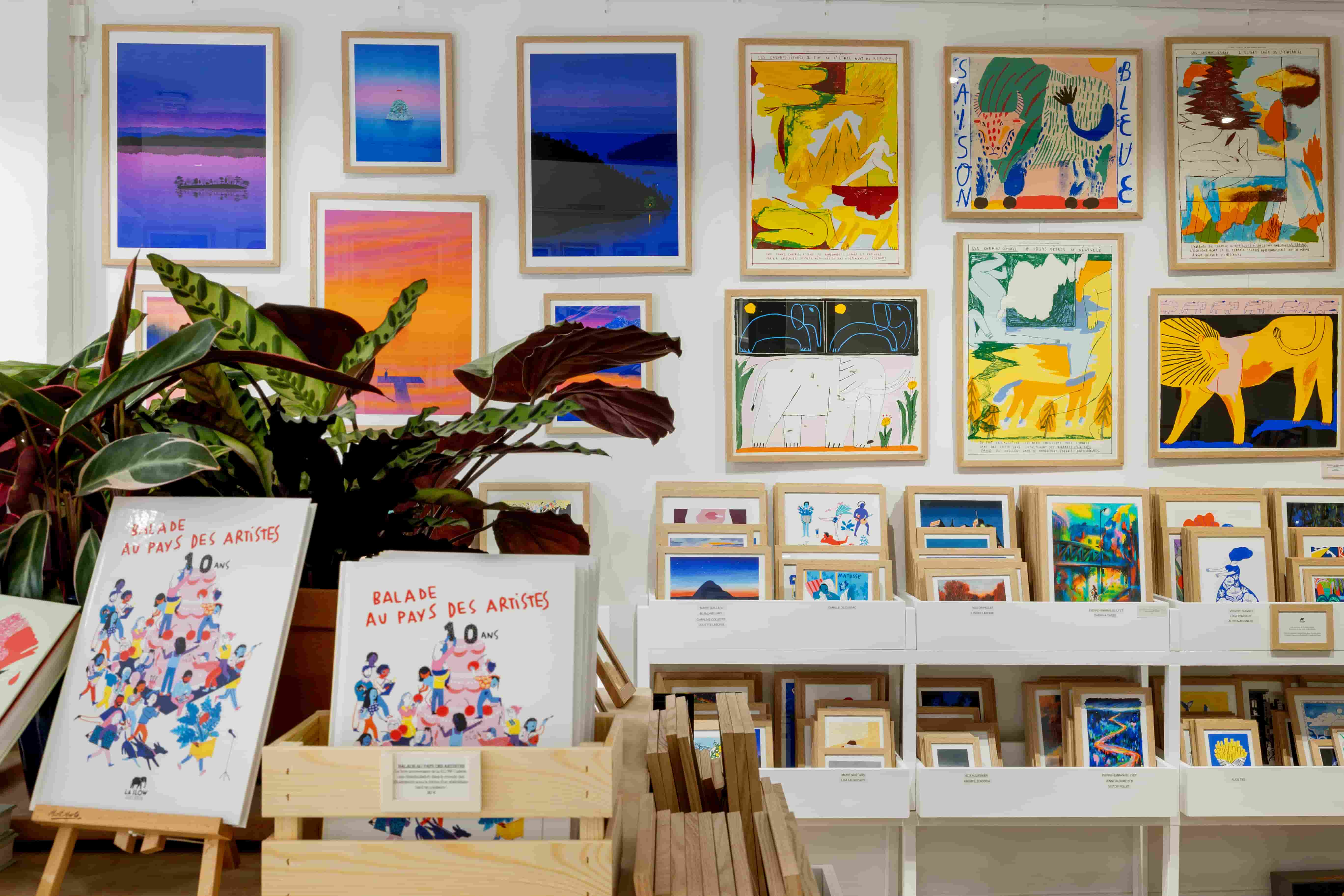 Une galerie chaleureuse et inspirante